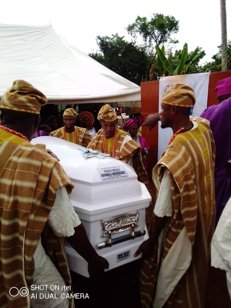 MR DEE FUNERAL HOME AND EVENTS PLANNER | SavyCon